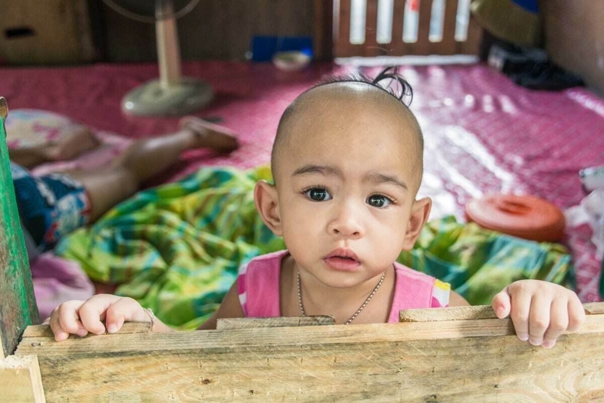 Khlong Toei: Encounters in Bangkok's Largest Slum